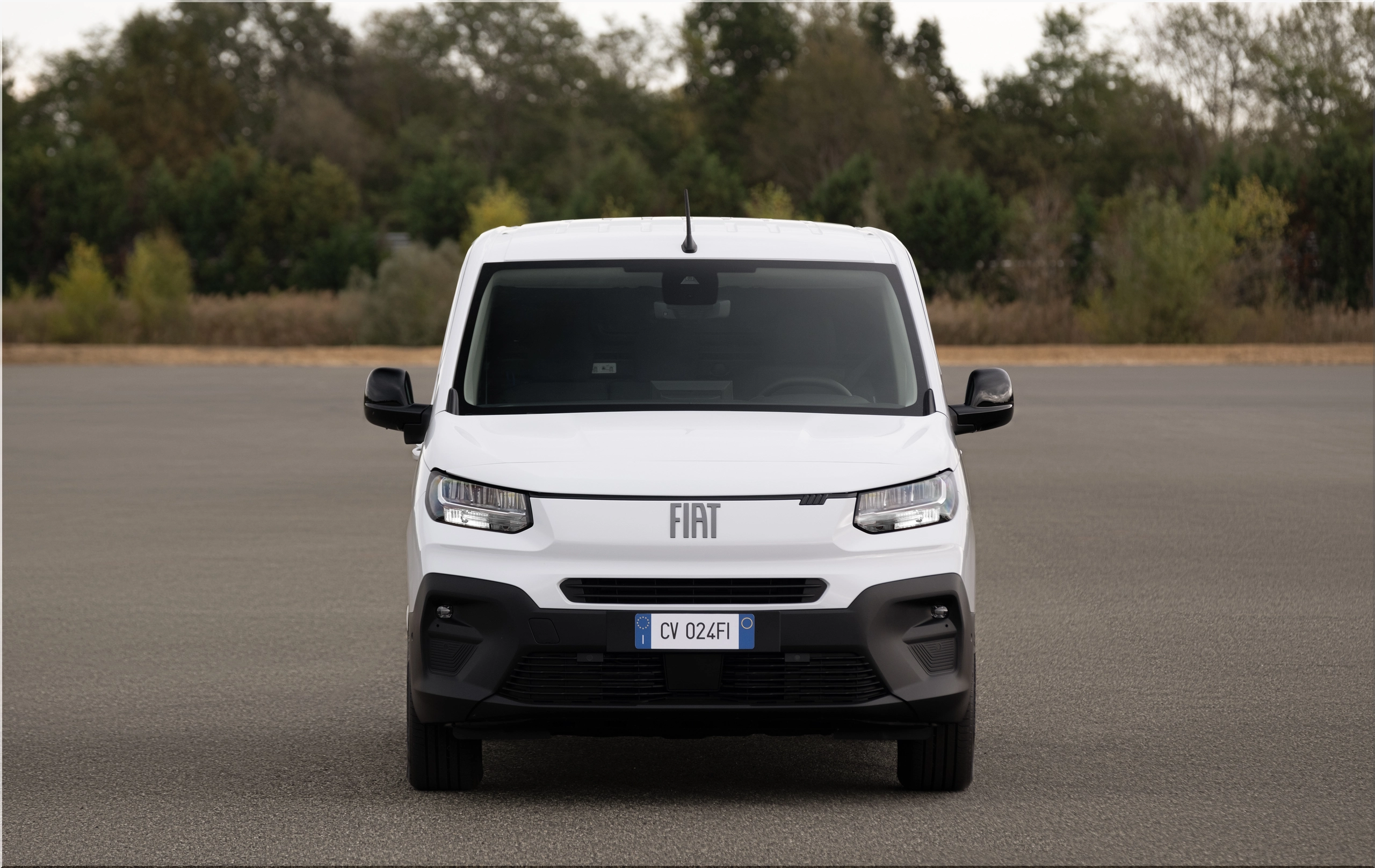 2025 Fiat Doblò Easy Pro: A Compact Van with Electric and Diesel Choices | Gerane