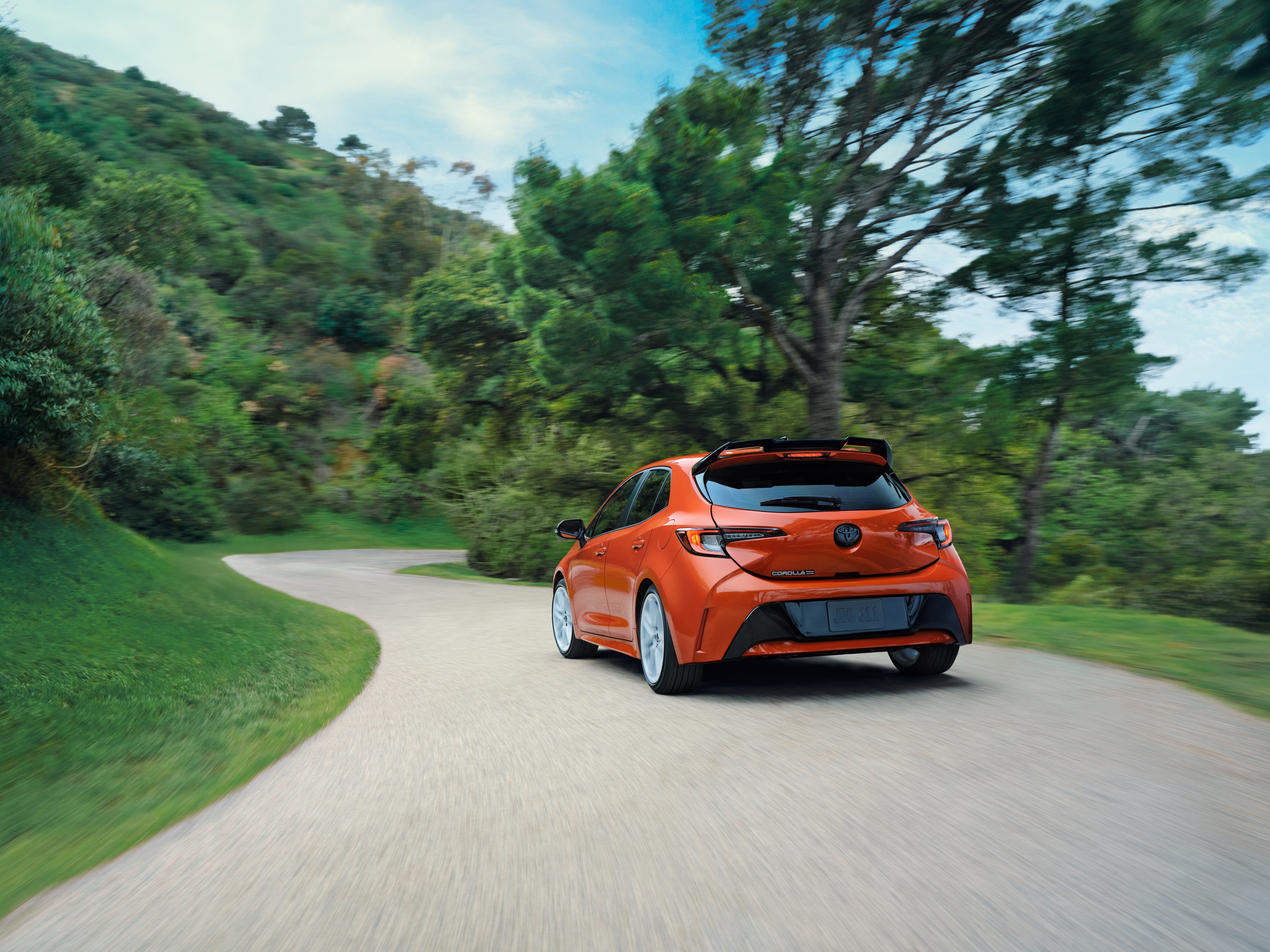 Toyota Corolla Hatchback 2026 Adds FX Edition, More Safety, $24,180 ...