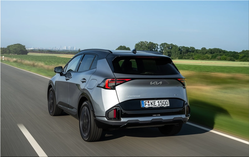 2026 Kia Sportage Plug-In Hybrid Review: Smarter Tech, Sharper Design ...